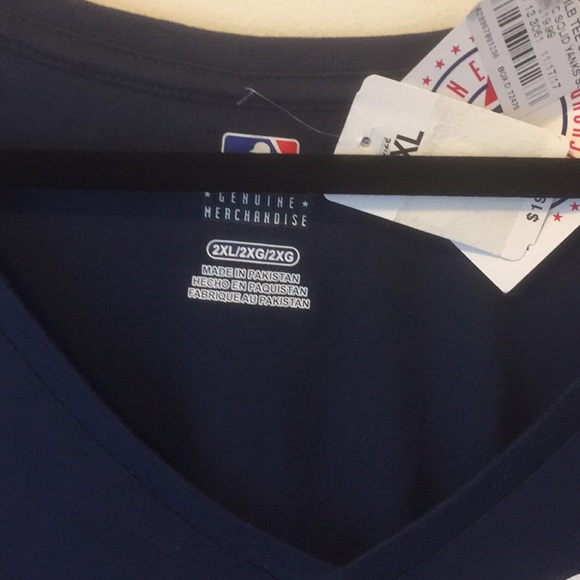 Genuine Merchandise | Tops | Nwt Xxl Genuine Merchandise Nyy Baseball ...